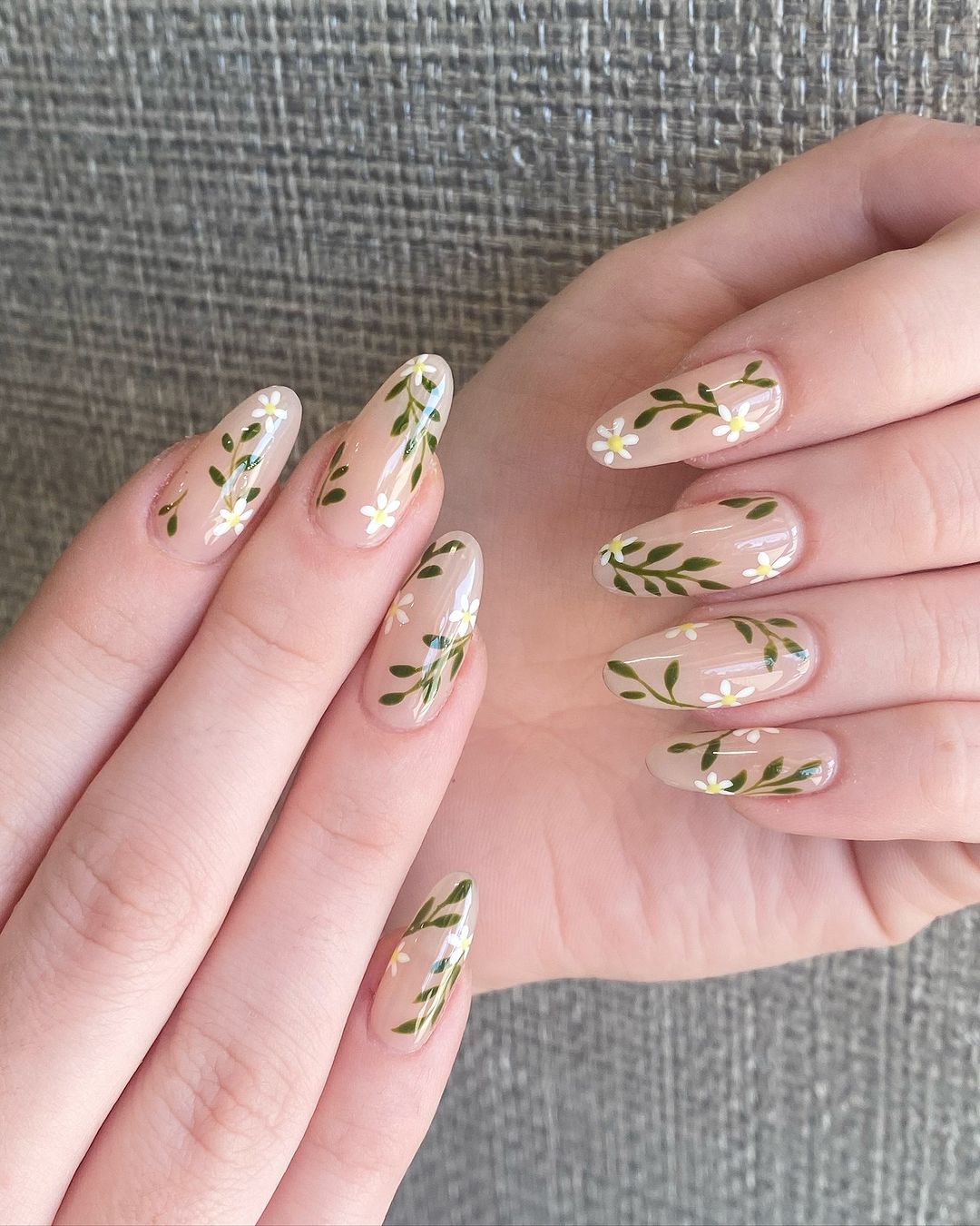 Trendy Fall Nail Designs (From Minimalist to Bold) You’ll Love ...